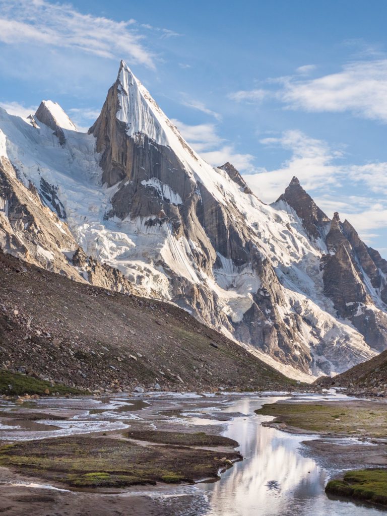 Laila Peak - Mountain Field Guide
