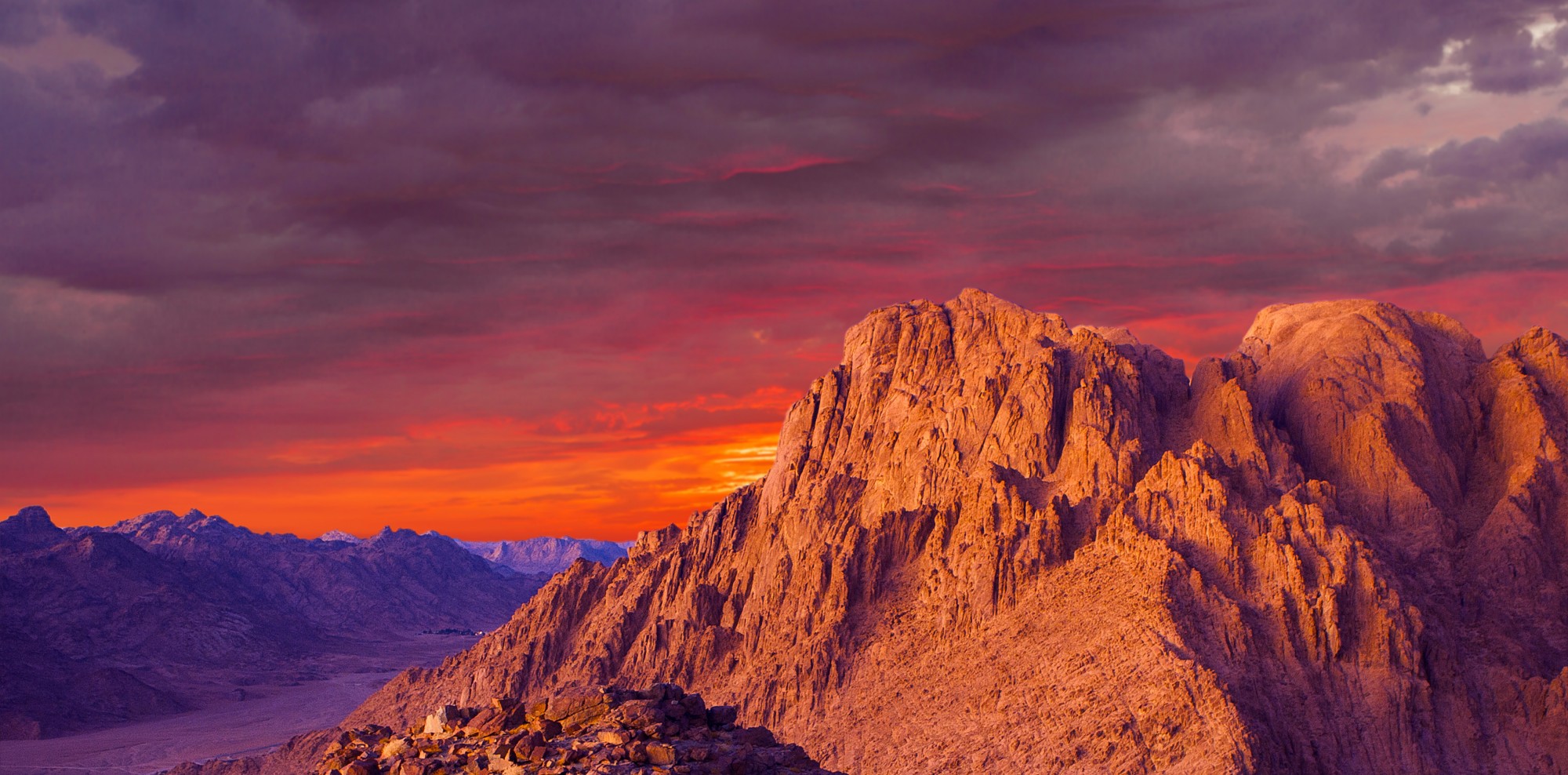 The Mysteries of Mount Sinai: A Guide to the Sacred Peak - Mountain ...